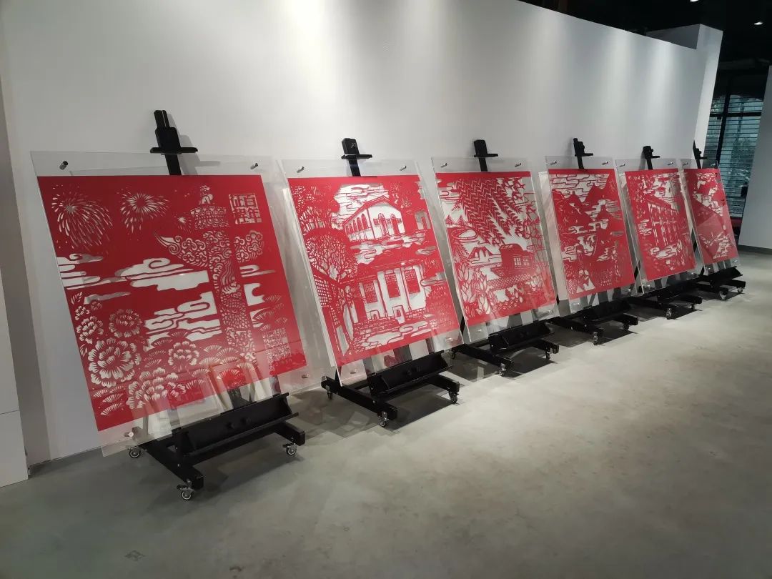 一把剪刀一张纸，来这里感受非遗技艺的栩栩如生！_上海徐汇_新民网